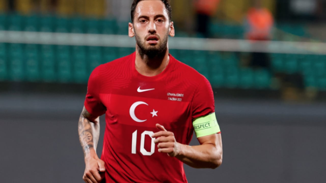 ABD maçı öncesi takımı sarsacak gelişme! Hacıosmanoğlu özür diledi ...