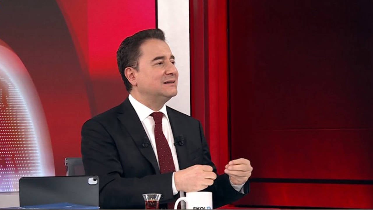 Ali Babacan’dan skandal benzetme! Hadi git işine be adam - Yeni Akit
