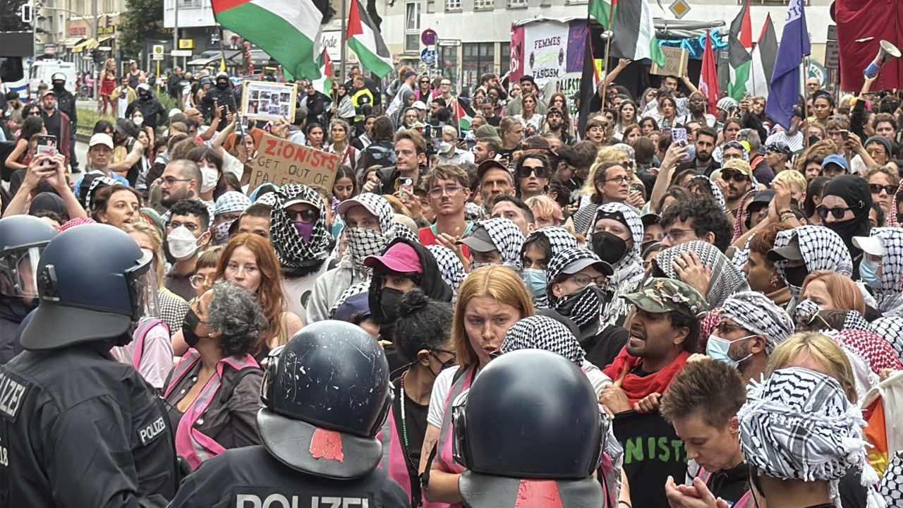 Alman polisinden Gazze destekçilerine sert müdahale - Yeni Akit