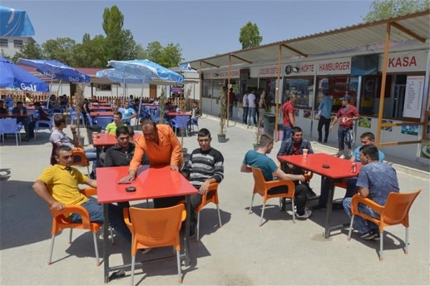 Askerin güvenli limanı: KTM - Yeni Akit