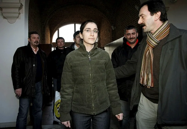 Batı, Sabancı suikastının faili Fehriye Erdal’a 28 yıldır kucak açıyor ...