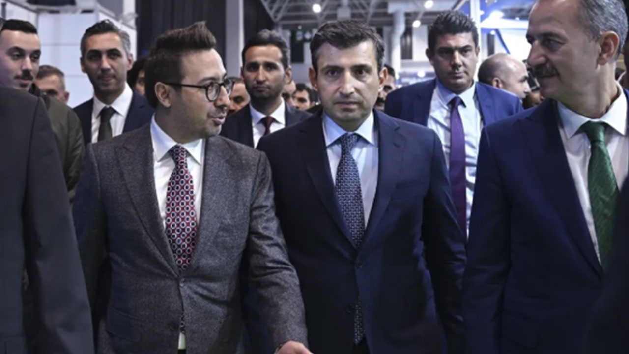 Baykar dünya devini resmen satın alıyor! İmzalar atıldı - Yeni Akit