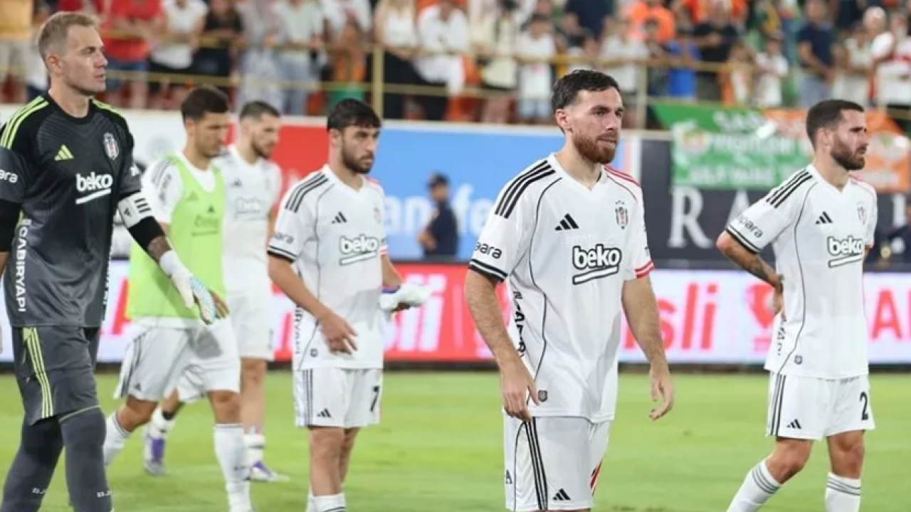 Beşiktaş'ta TFF'nin +2'lik yabancı kontenjanı yok! Kimse kurala uymuyor ...