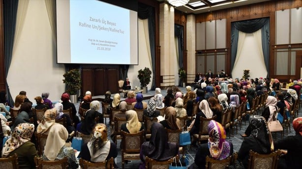 Emine Erdoğan, Prof. Dr. Canan Karatay'ı kabul etti - Yeni Akit