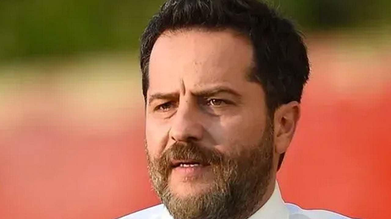 Erden Timur, TV programında "Başkanlığa var mısınız?" sorusuna cevap ...