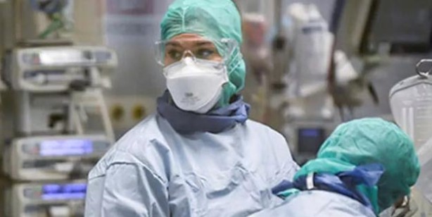 Evde çok basit maske yapımı şeffaf dosya ile maske yapımı - Yeni Akit