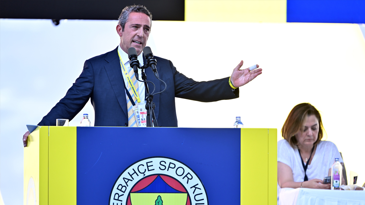 Fenerbahçeli taraftarlar sağolsun! Ali Koç bir oyuncu için uçan kuşa ...