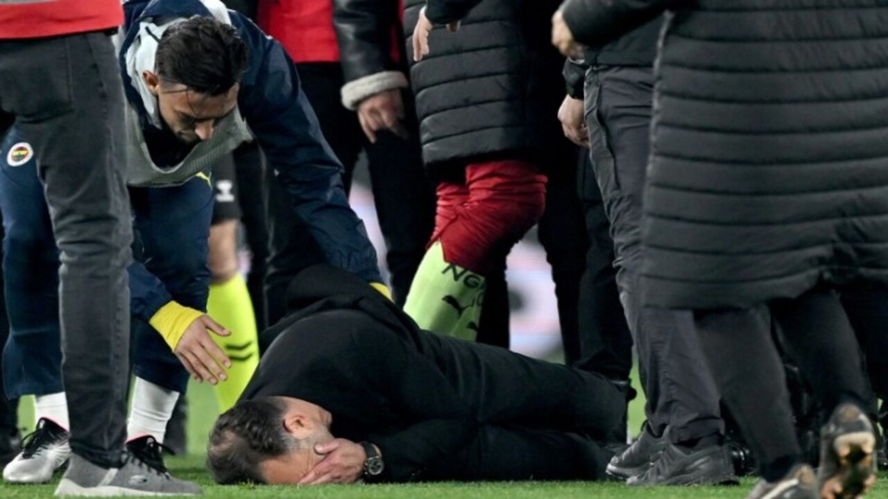 İspanyol basını Mou’yu eleştirdi! "Türkiye'deki itibarı giderek ...