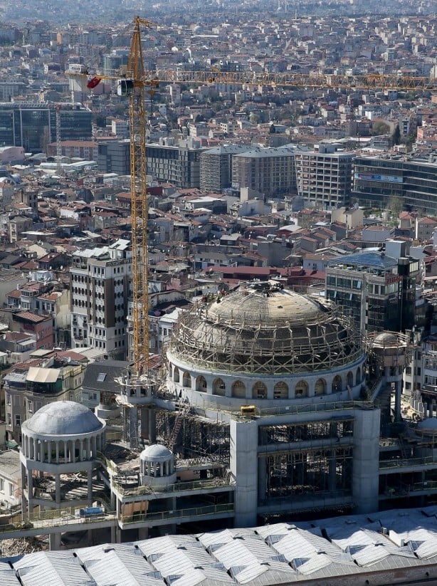 Taksim'e yapılan camide son durum - Yeni Akit