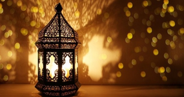 Kandil ne demek? Mübarek geceler için neden 'kandil' deniliyor? - Yeni Akit