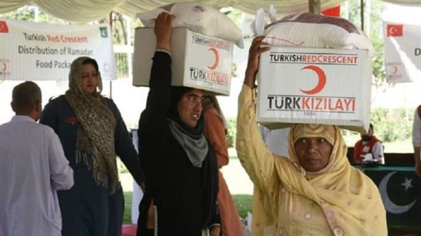 Kızılay'dan Pakistan'a Ramazan yardımı - Yeni Akit