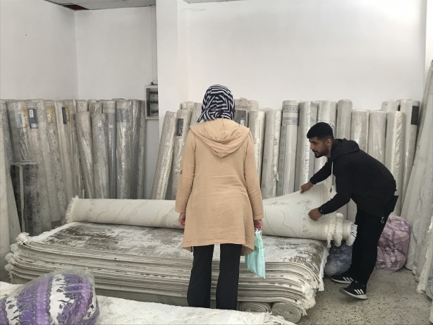 Koşan alıyor! 35 TL yerine 5 TL, 4 bin TL yerine 1250 TL - Yeni Akit