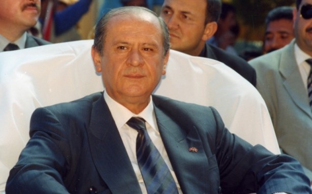 Milliyetçi hareketin lideri Devlet Bahçeli kimdir? - Yeni Akit