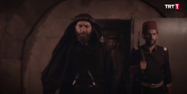 Payitaht Abdülhamid'de yer alan 'Çöl Kartalı' Eşref Aziz Bey'in ...