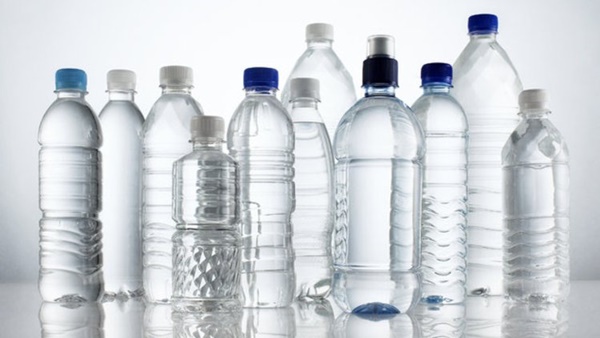 Plastik şişe kullanırken bunlara dikkat edin - Yeni Akit