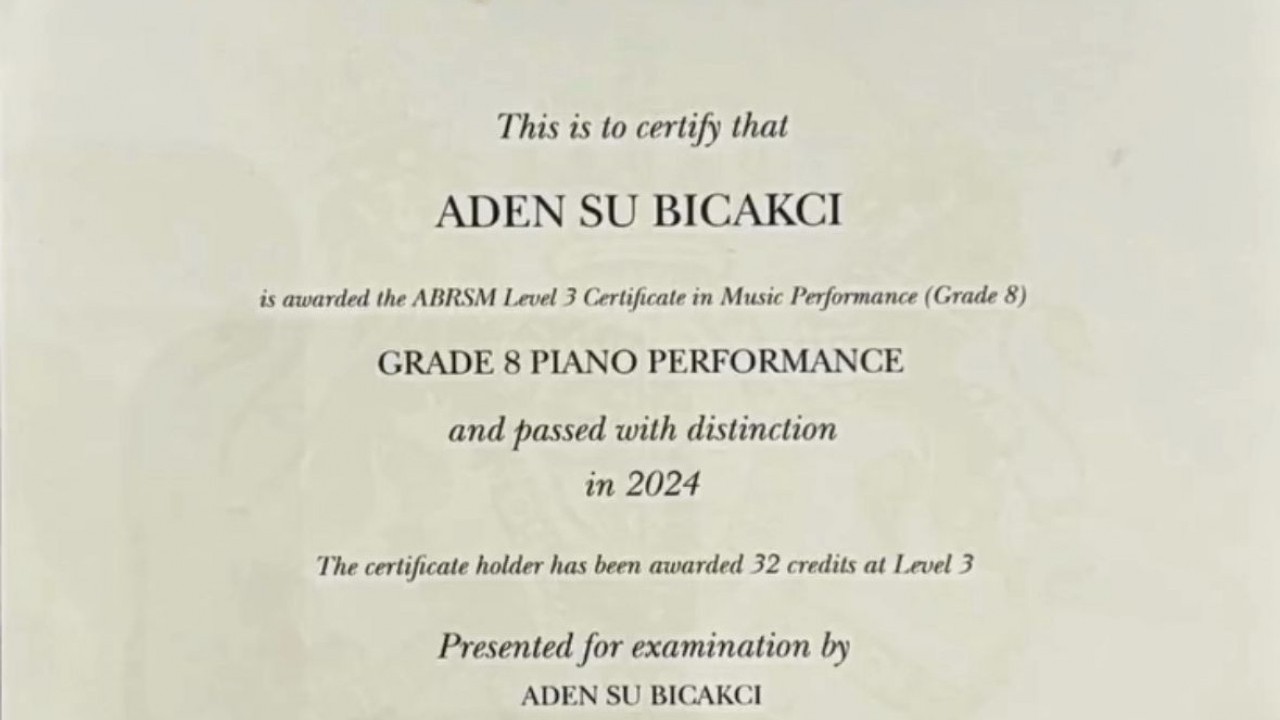 Şaka değil gerçek: 11 yaşındaki çocuğa üniversite sayesinde diploma ...