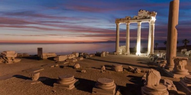 Side Antik Kenti, binlerce yıllık tarihe ışık tutuyor! - Yeni Akit