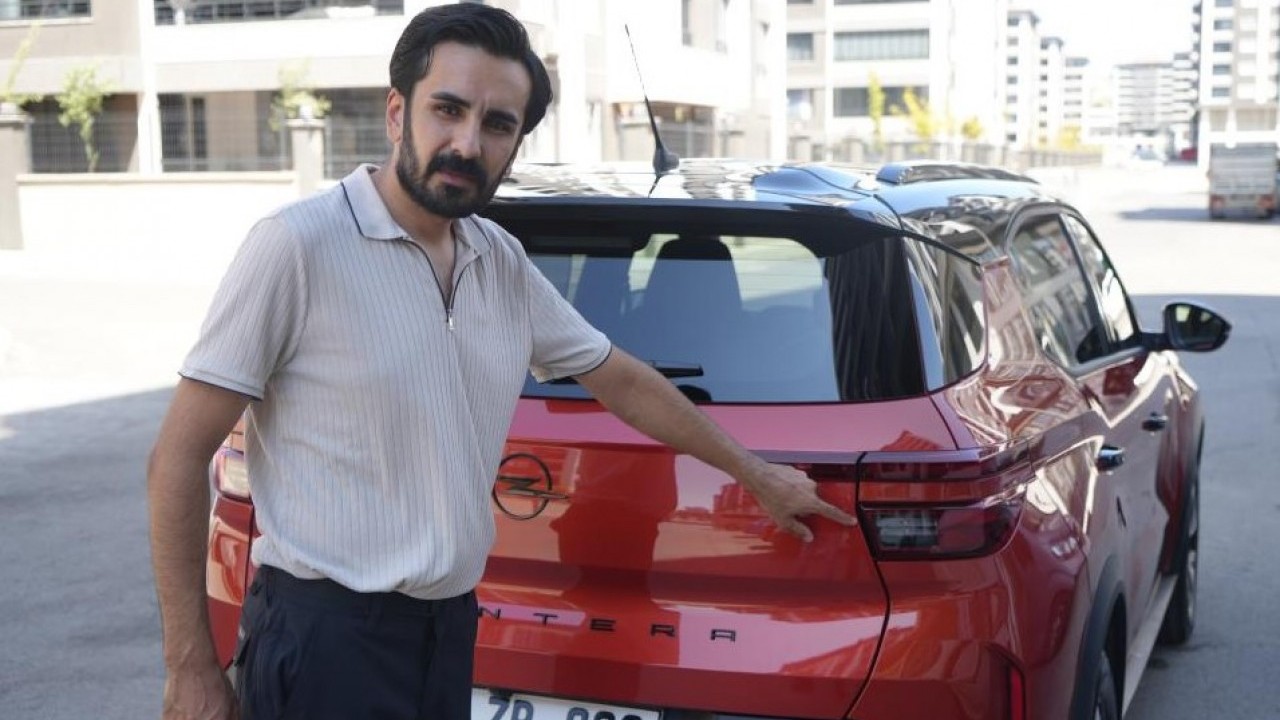 Sıfır araba aldı mağdur oldu! Opel marka elektrikli otomobil arızalı ...