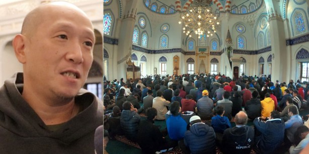 Tek Allah'a ibadet onları İslam'a yönlendirdi - Yeni Akit