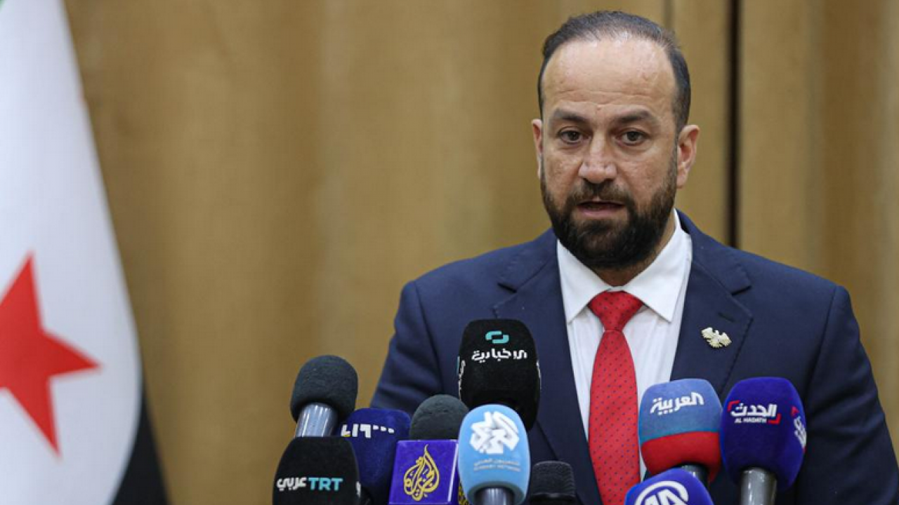 Terör örgütü SDG için Suriye Enformasyon Bakanı Hamza El Mustafa tarih ...