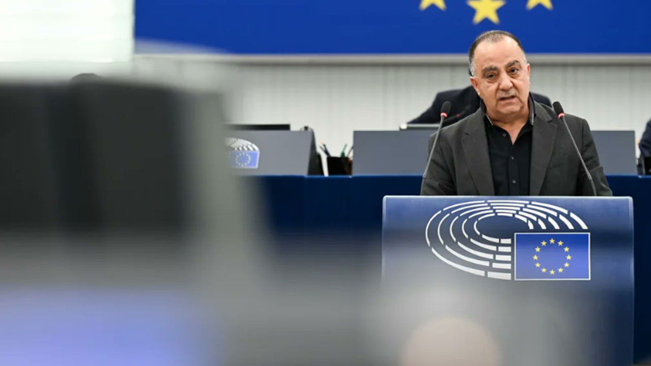 'Türk işgali var' önergesini reddeden vekile ölüm tehdidi: Her şeye ...