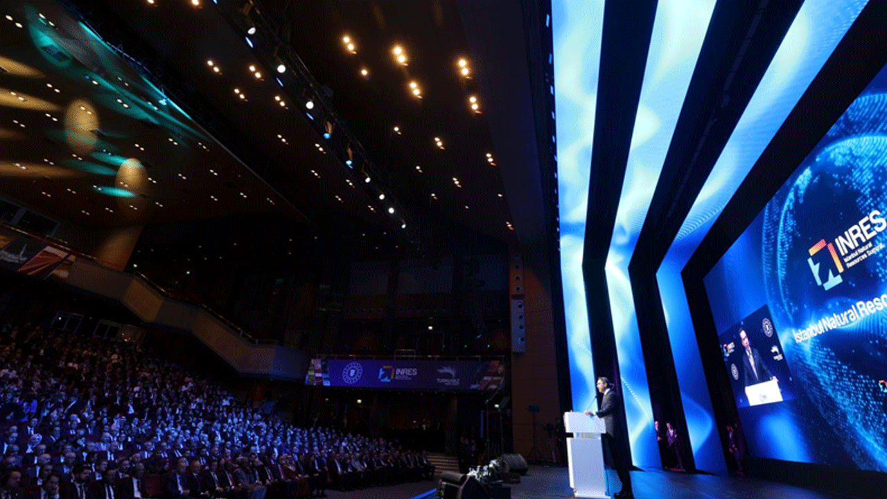 Türkiye'nin yeni Dubai'si mi? Petrol fışkıran kentle ilgili ...