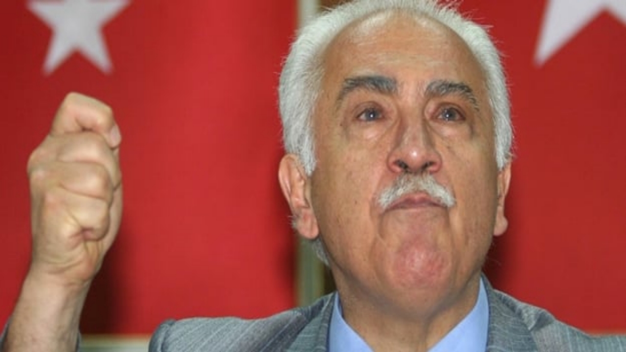 Türkiye’yi şok etmişti! Doğu Perinçek’in o yalanı elinde patladı - Yeni ...