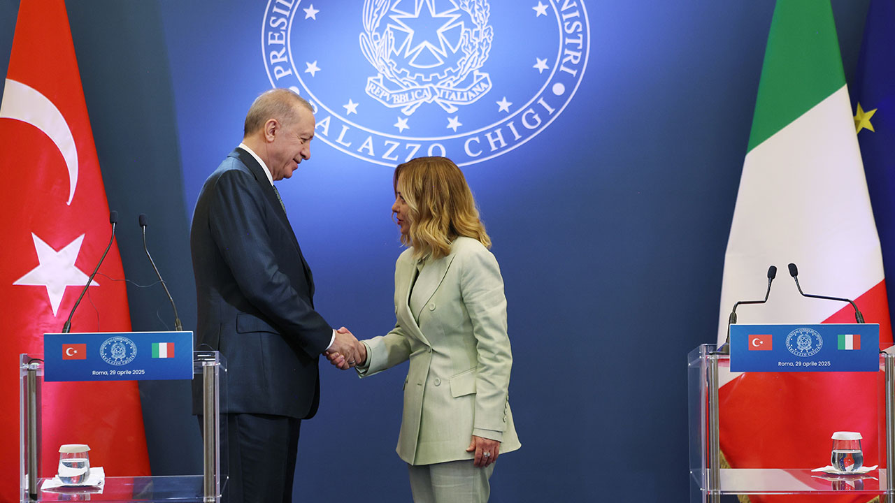 Yunan ağlamaya başladı! Türk düşmanlarından 'Erdoğan - Meloni' itirafı ...