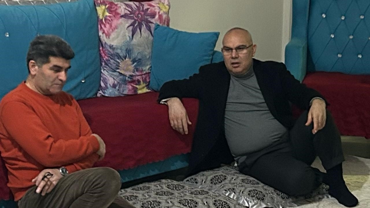 Ağrı Valisi Mustafa Koç, ilk iftarını Tunca ailesiyle açtı - Yeni Akit