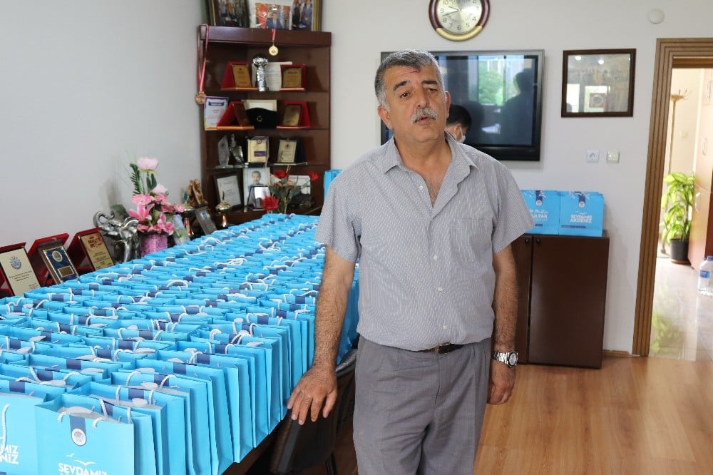 Akdeniz Belediyesinden Berberler ve Kuaförler Odasına dezenfektan ...