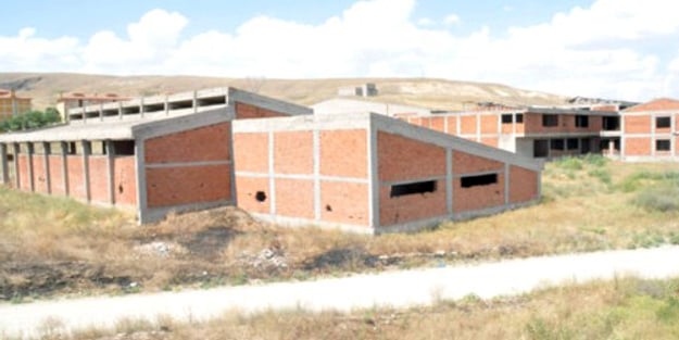 Bu haber TOBB Başkanı'nın yüreğini sızlatır - Yeni Akit