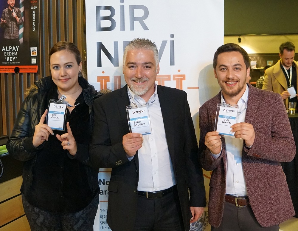 Coşkunöz Holding’den tersine mentorluk projesi - Yeni Akit
