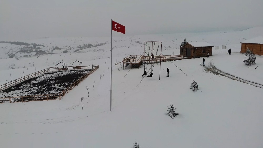 Dinek Dağının eşsiz kar manzarası havadan görüntülendi - Yeni Akit