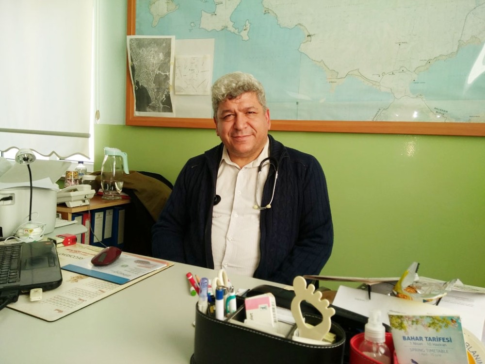 Dr. Kadir Dadan: "Erdek’te salgın süreci çok iyi yönetiliyor" - Yeni Akit