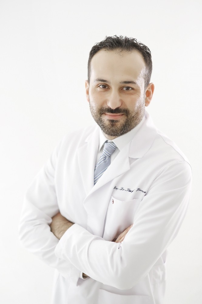 Dr. Karaca: "Mide botoksu 4-6 ayda 20 kilo zayıflatıyor" - Yeni Akit