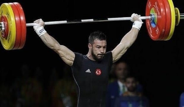 İsmayilov dünya ikincisi oldu! - Yeni Akit