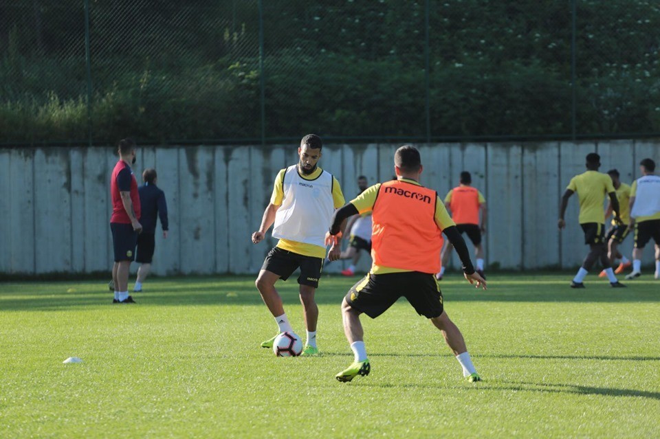 Issam Chebake’den Sergen Yalçın’a övgü - Yeni Akit