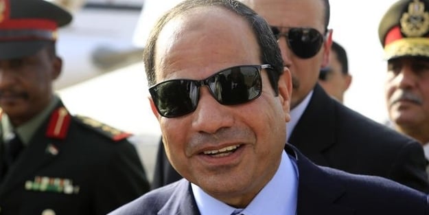 Kuklalar bir bir ötmeye başladı... Sisi'den ılımlı İslam çağrısı ...