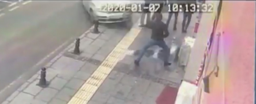 Ölümden kıl payı kurtuldu - Yeni Akit