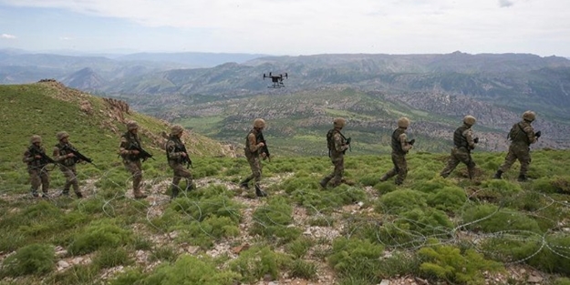 PKK'ya darbe! Teröristler etkisiz hale getirildi - Yeni Akit