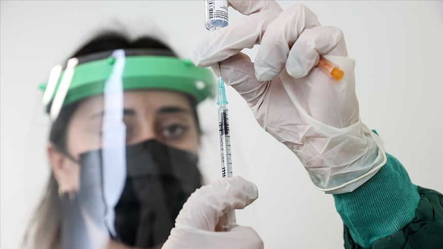 Türkiye'nin koronavirüsle mücadelesinde son 24 saatte yaşananlar - Yeni ...