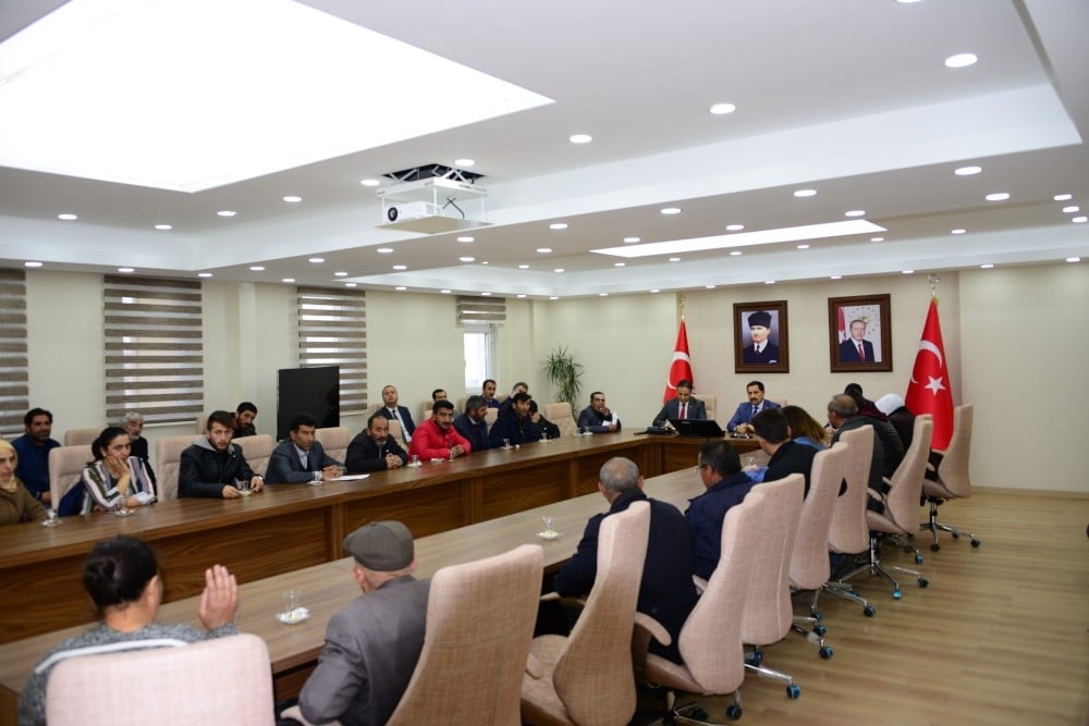 Vali Mustafa Masatlı, halkla buluşmalarını sürdürüyor - Yeni Akit