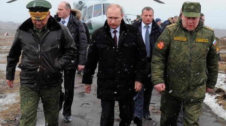 Vladimir Putin uyardı: Yıkıcı sonuçları olabilir - Yeni Akit